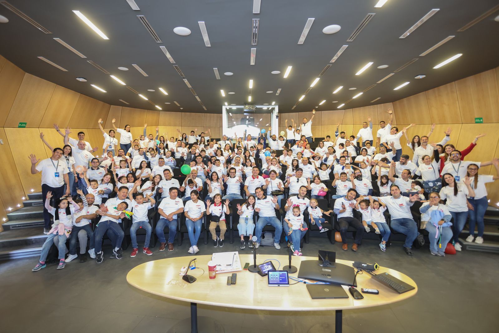 Puertas Abiertas: una entrada al mundo de la industria siderúrgica para ...